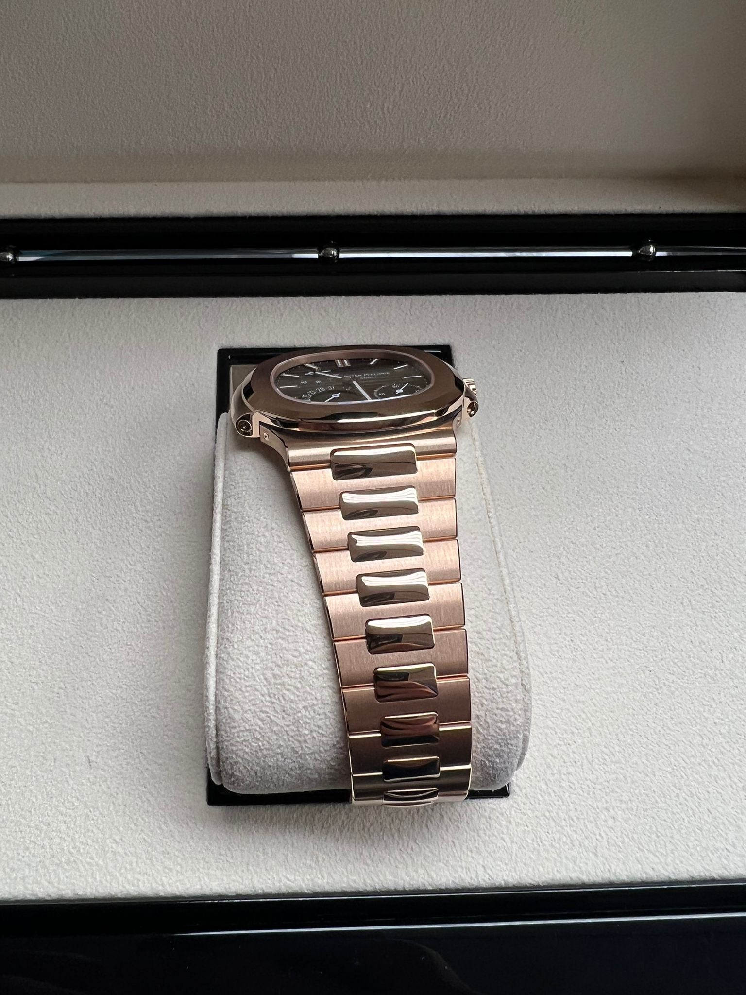 Patek Philippe Nautilus Moon Phase Rose Gold 40mm Black Dial 5712/1R N ...